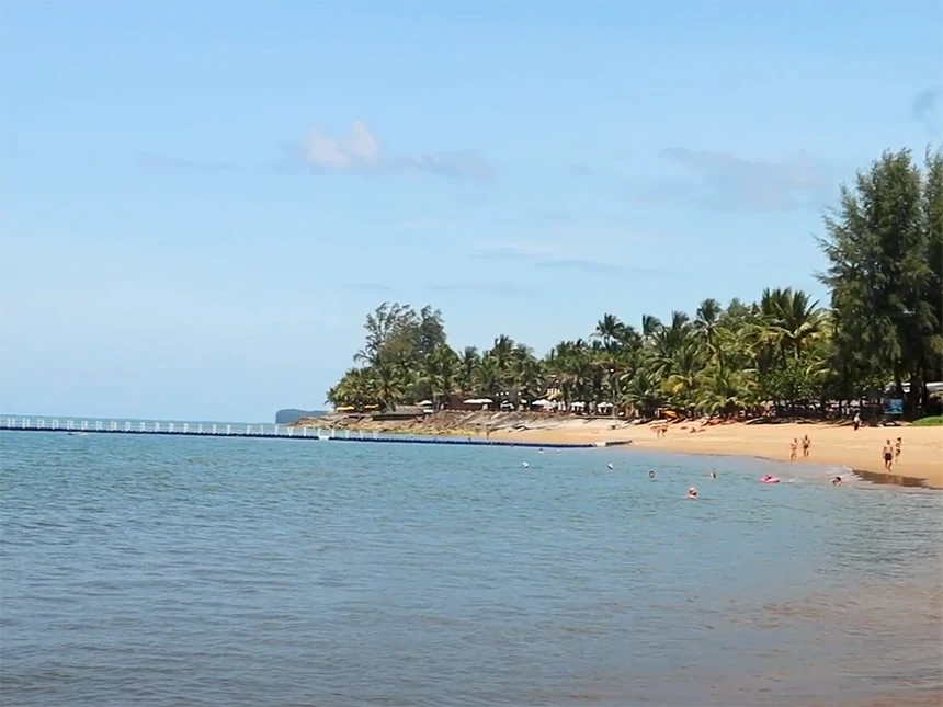Bang Niang Beach: Central Serenity - Khao Lak Center